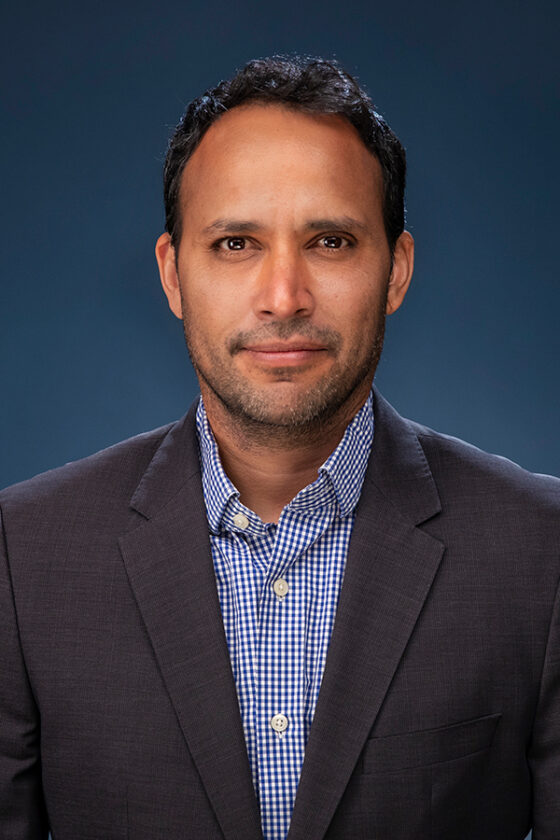 THE MIDTERMS – TWO VIEWPOINTS: Trump may not be on the ballot, but his ...